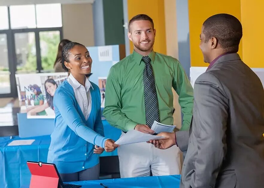 Suncrest College - Service Best Customer Service